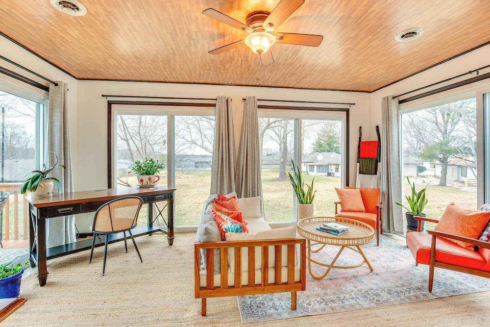 13 Mi To Arrowhead Stadium: Blue Springs Home! - Independence, MO