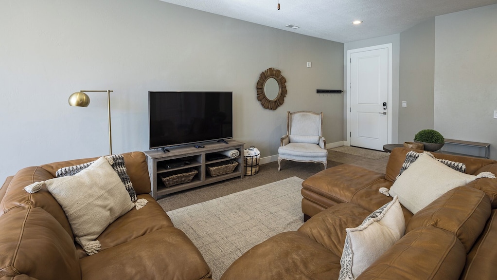 Entrada 635 | Pet Friendly I Pool & Hot Tub I Garage - Moab