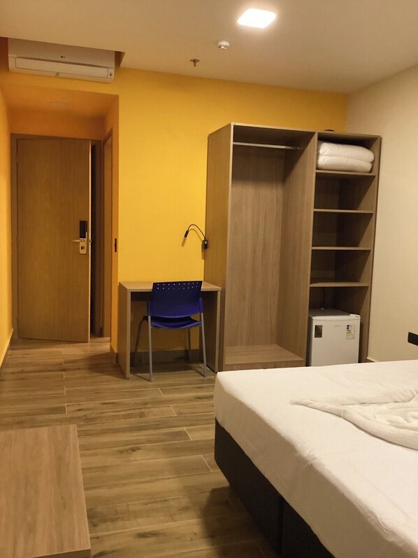 Quarto Clássico com Cama de Casal | Wi-fi grátis 