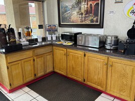 Pequeno-almoço continental diário incluído 