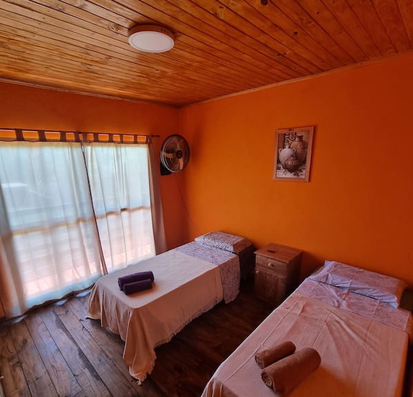 Temporarios Timbó.\n"alquileres Completos Por Día Con Confort Y Estilo" - Jardín America