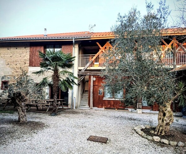 Le Clos Des Roses - Meximieux