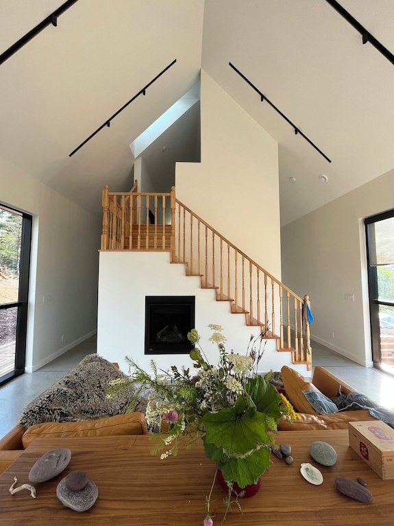 Open Modern Cottage With Fabulous View \Nshort Walk To The Beach Very Private - Cape Breton Island