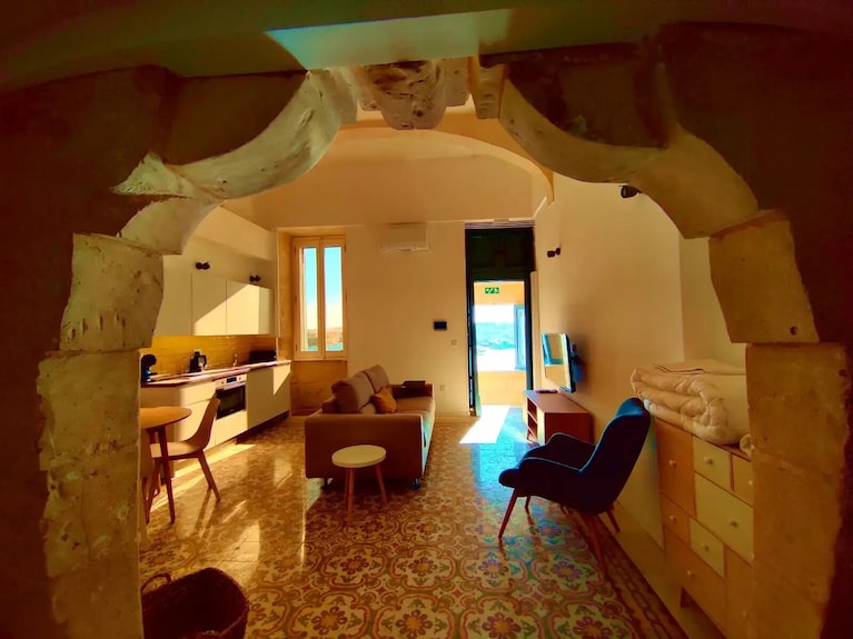 Oasis 22 By Savynomad Harbour Residences Wow Seaviews - La Valeta