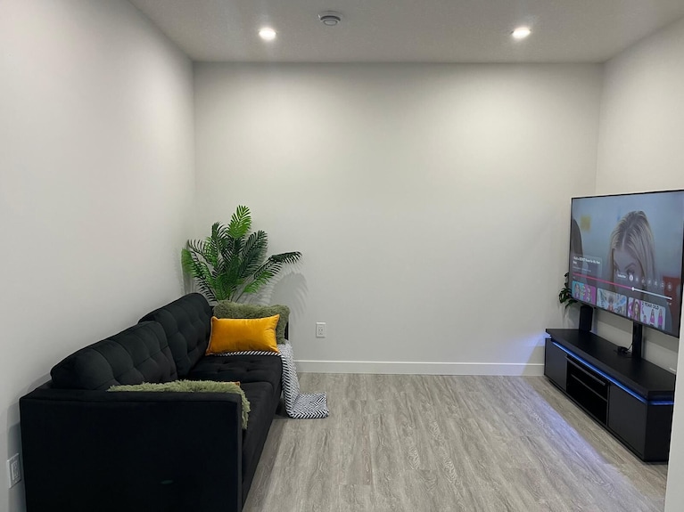 Family Friendly Home Away From Home! - Calgary