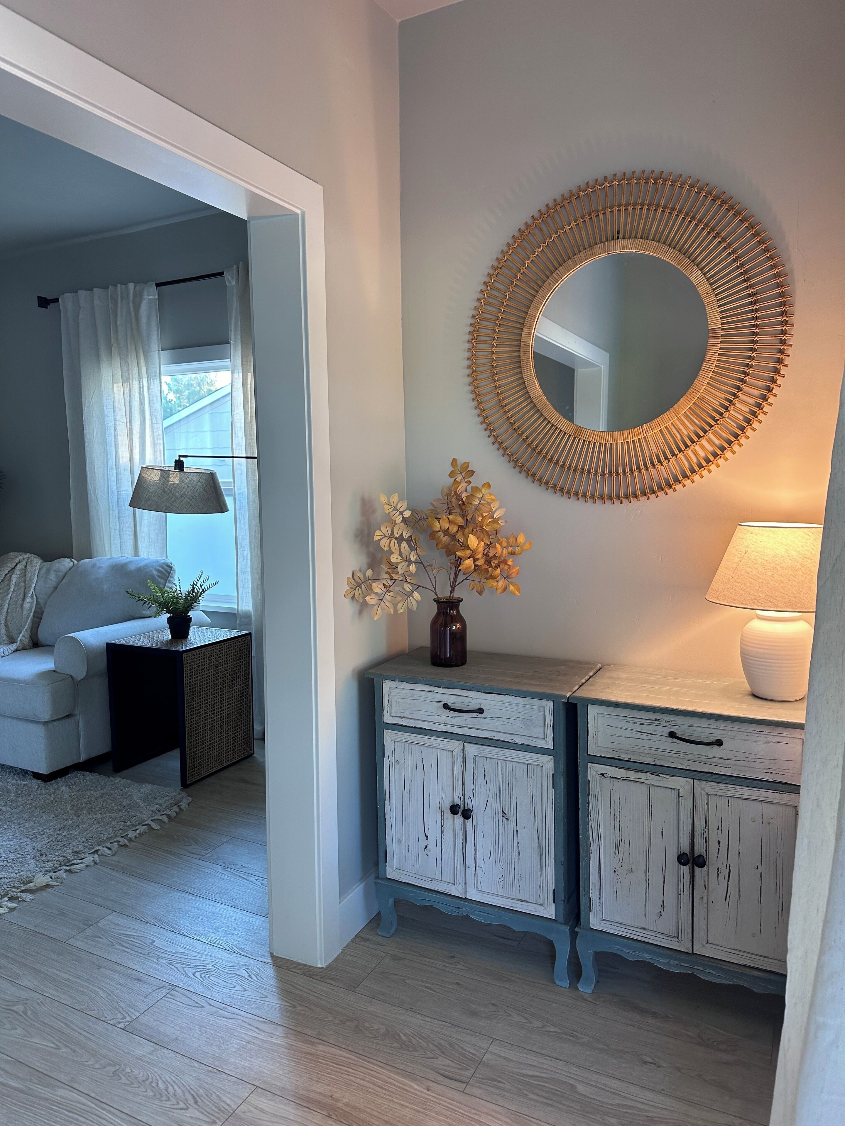 Craftsman Brand New House 2 Bdrms With Ultra-fast 5g Gateway Internet. Pets Welc - Sacramento, CA