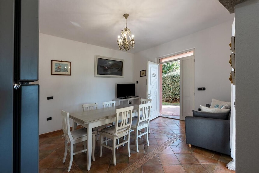 Villa Sandalia With Private Pool And Jacuzzi - Olbia