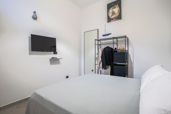 Two Bedrooms Apt In Sorrento Center With Terrace - Sorrento