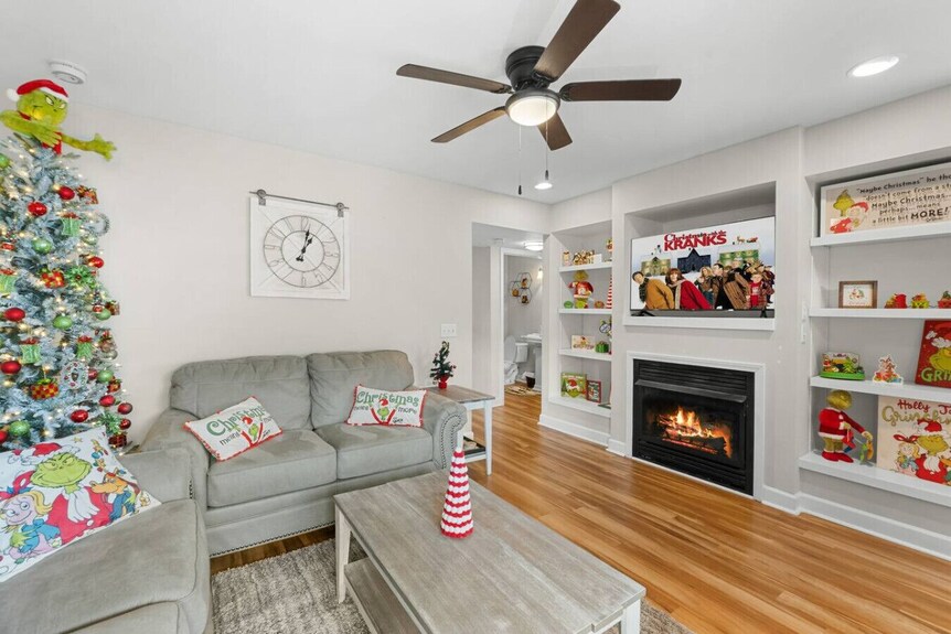 Honey Bee Mine: 2br Townhouse* Resort Amenities! 1 Mile To Pigeon Forge - Sevierville, TN