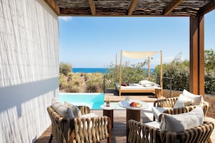 Vione Suite With Private pool &  Sea View | Piscina particular