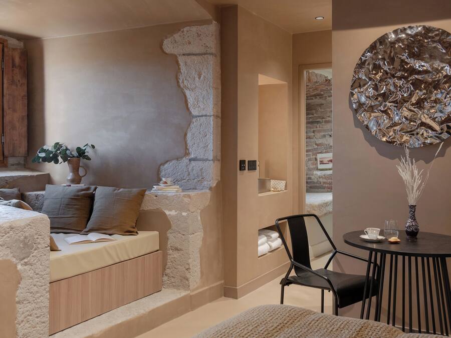 Suite Acanthe, Grenier à sel de Pérouges | 1 quarto, cofre no quarto, cortinas/cortinados opacos