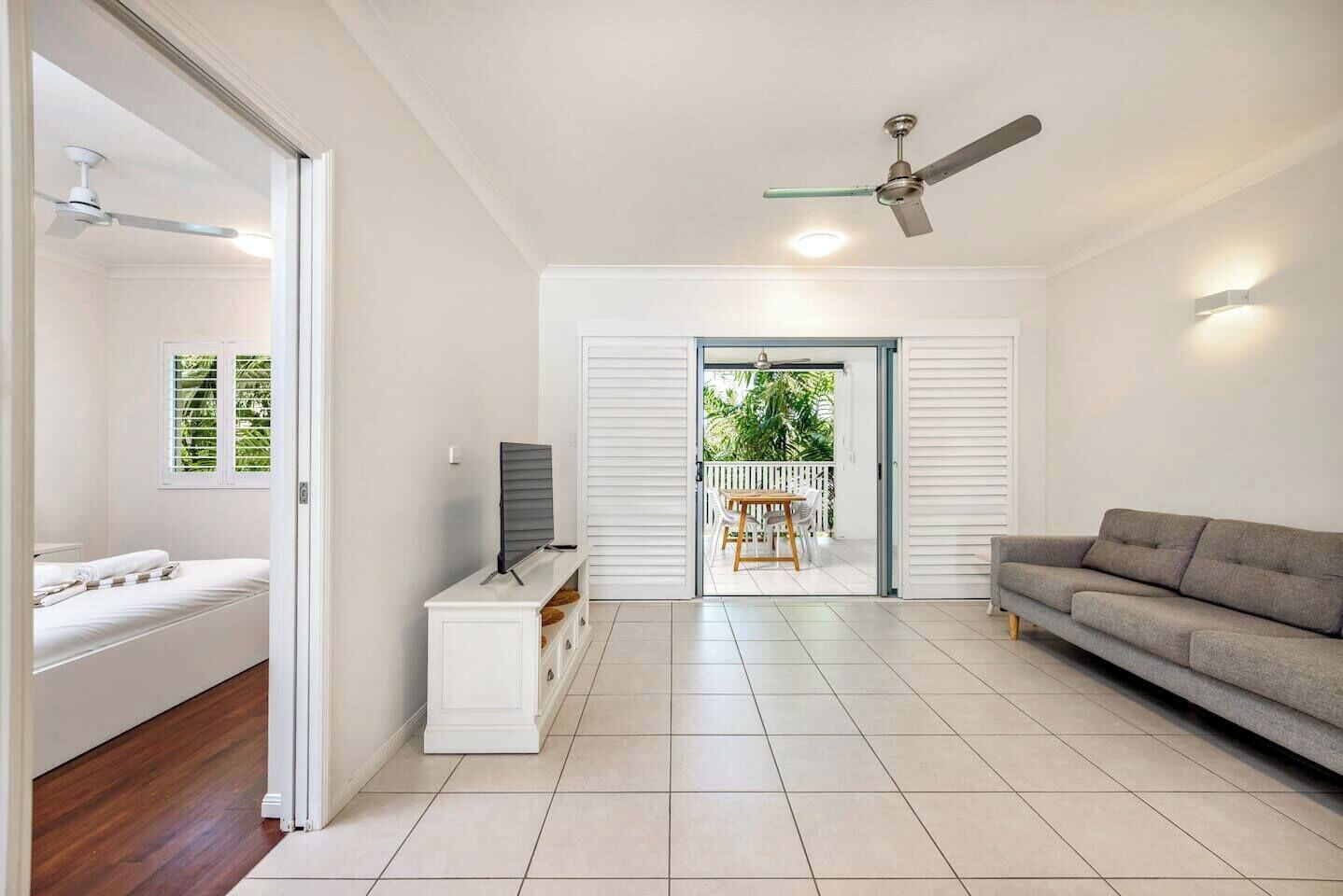 Trinity Beach Bliss Experience Tropical Living - Trinity Beach