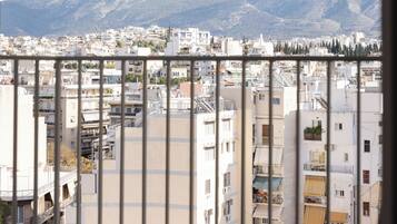 Apartamento, vista para a montanha | Sacada