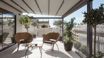 Apartamento, vista para a montanha | Varanda