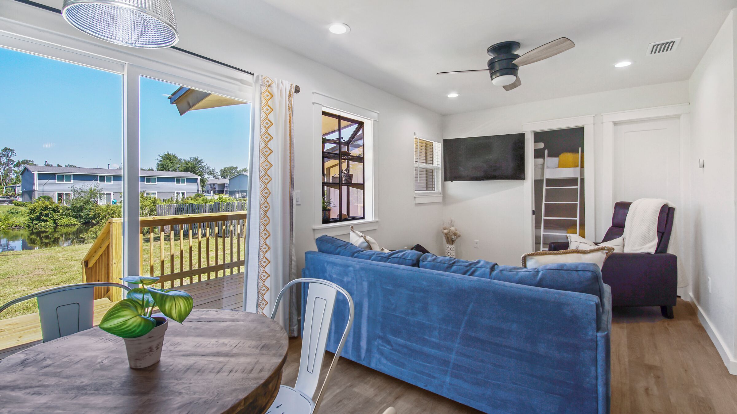 Private - Waterfront Cottage - Panama City, Fl - Panama City, FL