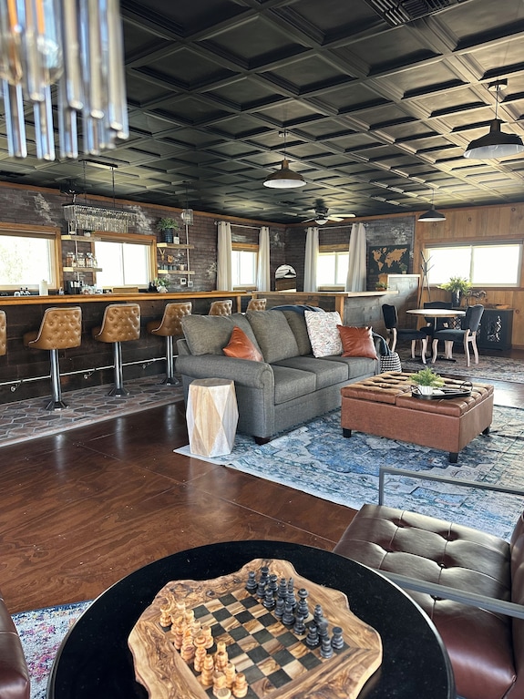 The Lookout! A Romantic Getaway With Spa & Views! - Oakhurst, CA