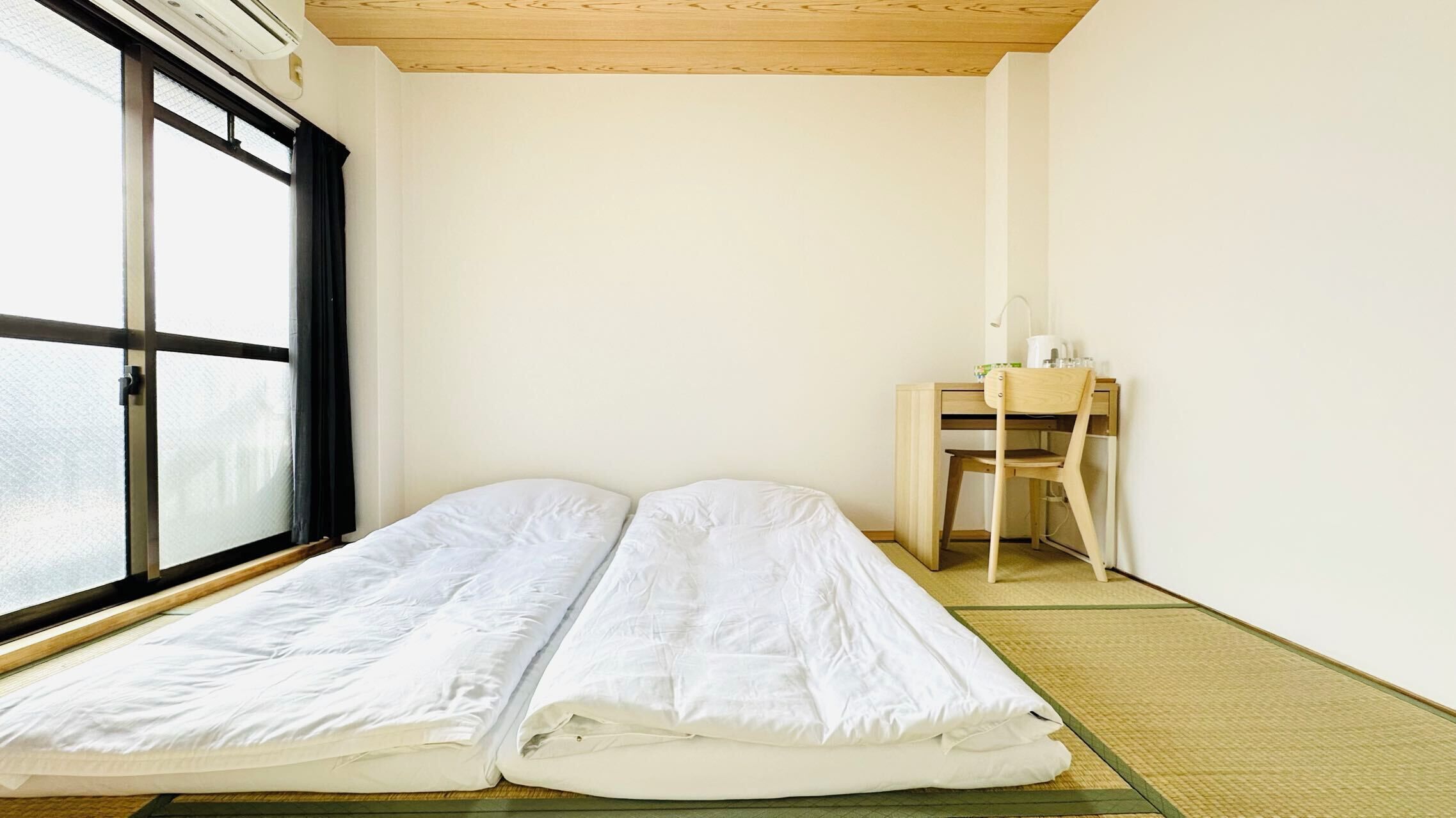 [ 303 ] Twin Japanese-style Room With Kitchen, Bathroom And Washing Machine, 2 Min. From The Nearest Station, Along The Airport Line. - Japan