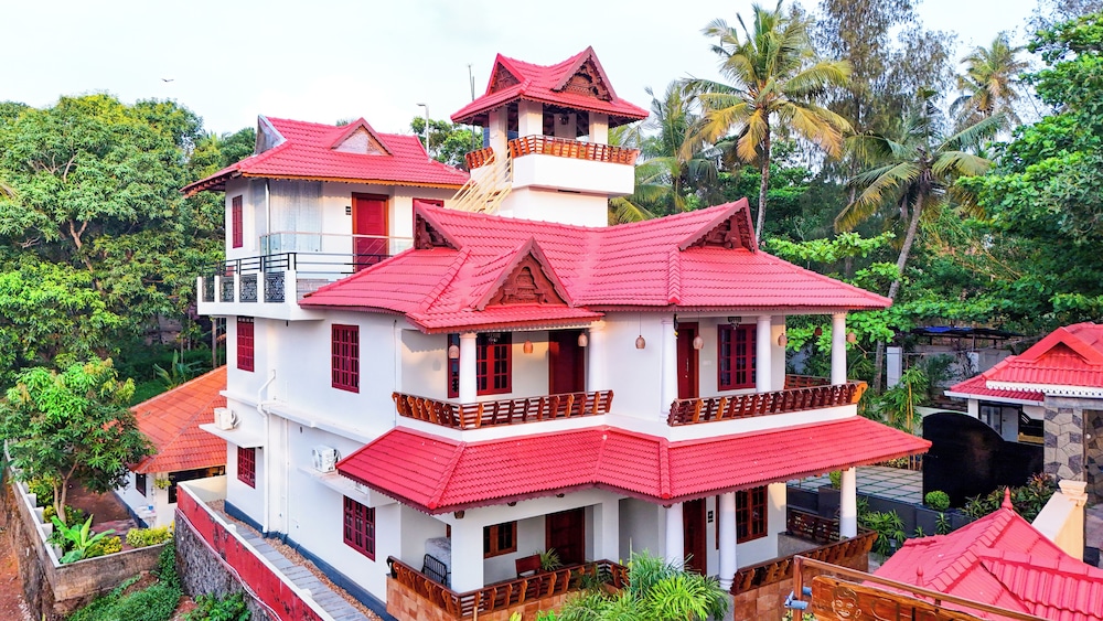 Chechus Beach Walk - Varkala