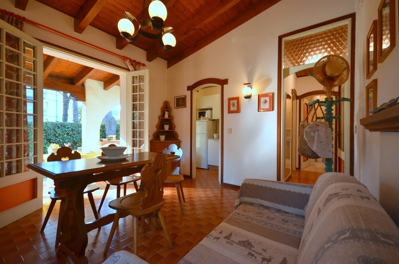 Villa Rústica Y Elegante En Un Entorno Verde - Lignano Sabbiadoro