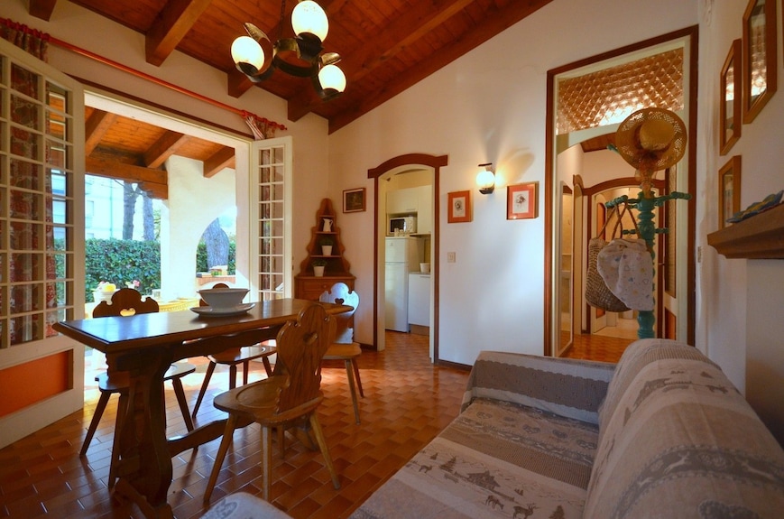 Villa Rústica Y Elegante En Un Entorno Verde - Lignano Sabbiadoro