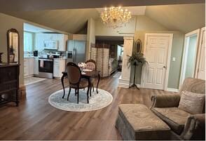 Loft Exclusivo | Ferro/tábua de engomar, Wi-fi grátis, roupa de cama fornecida 