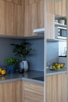 Secretária, Wi-fi grátis, roupa de cama fornecida 