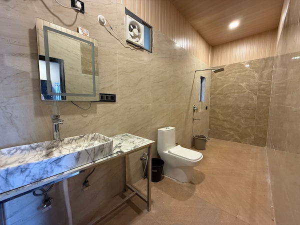 Maakot Homestay - Nainital