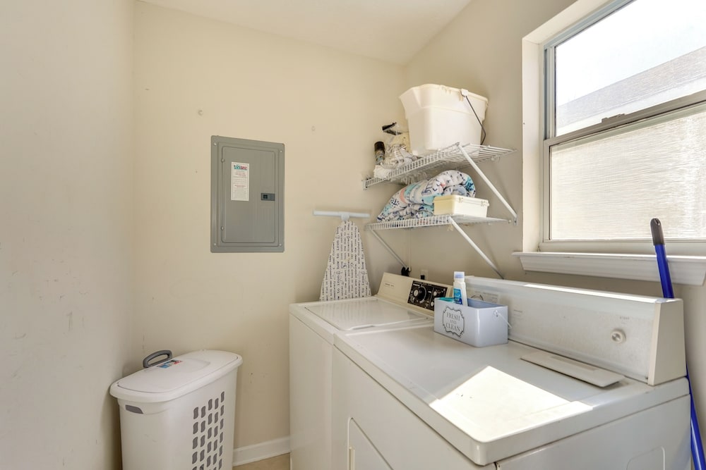 1 Mi To Gulf: Home W/ Patio & Pool Access In Pcb! - Panamá