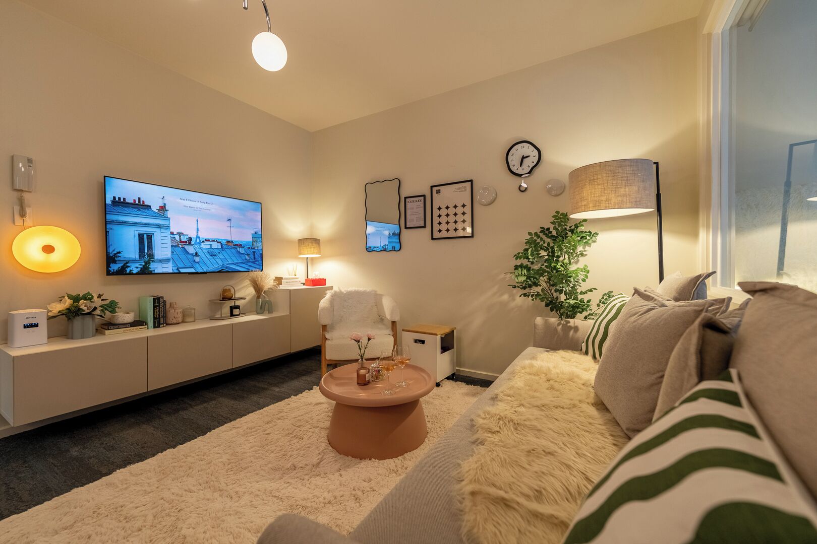 Deluxe Emporium 1br Suite | Perfect For Shopping - Brunswick