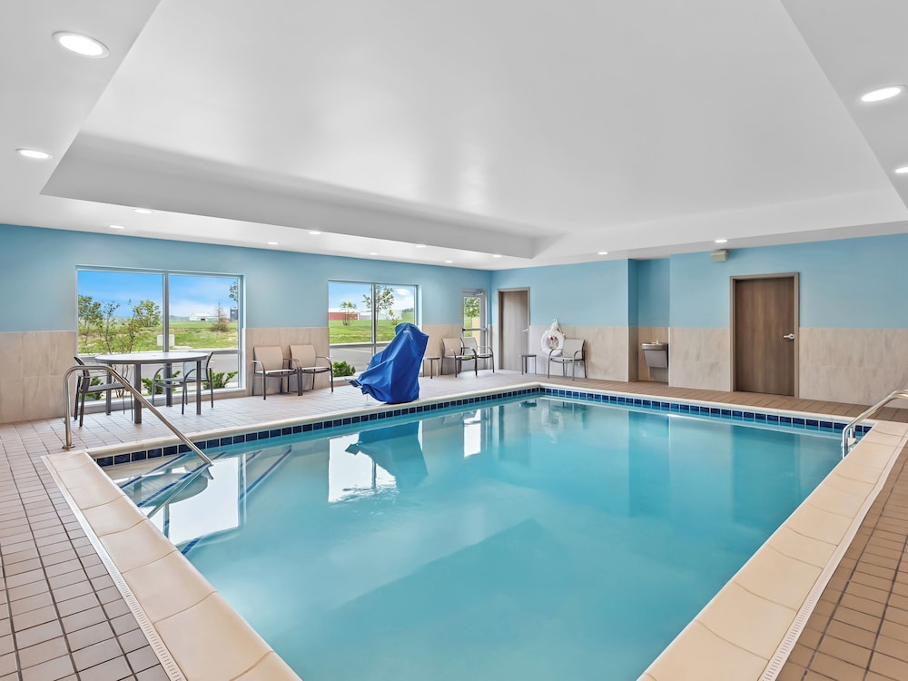 Holiday Inn Express Peotone By Ihg - Frankfort, IL