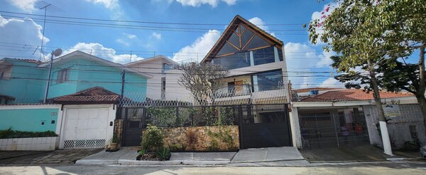 Chalé Ateliê Poder Das Pedras - São Paulo