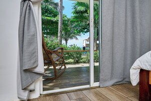 Quarto luxo, vista para o mar | Cortinas blackout, Wi-Fi de cortesia, roupa de cama