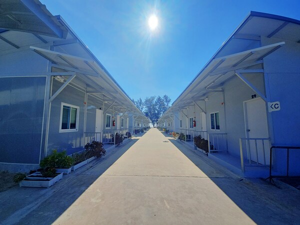 Suvarn Gleaw Thong Resort - Mueang Trat District