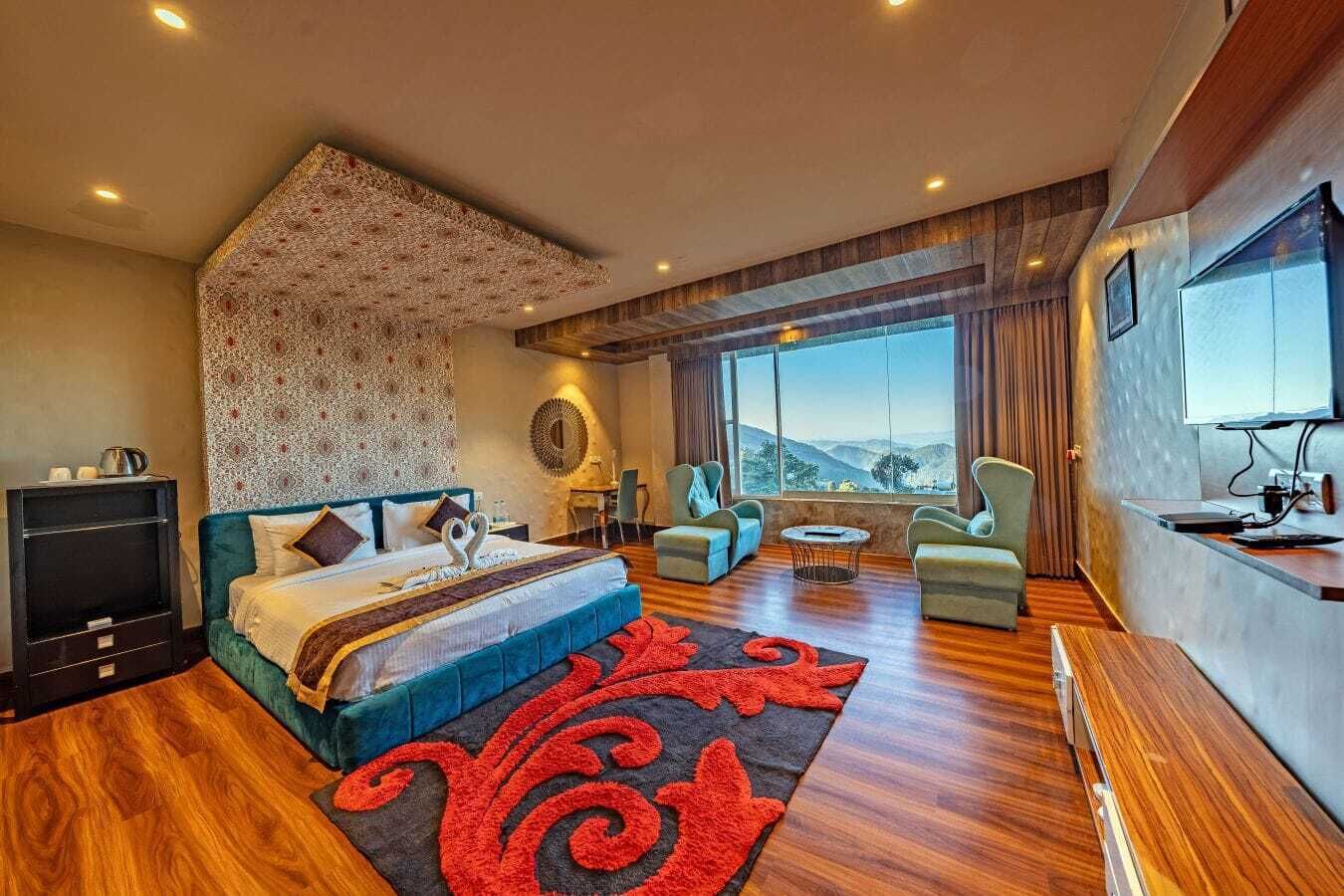 Quarto Signature, 1 cama de casal, vista para a piscina | Vista do quarto