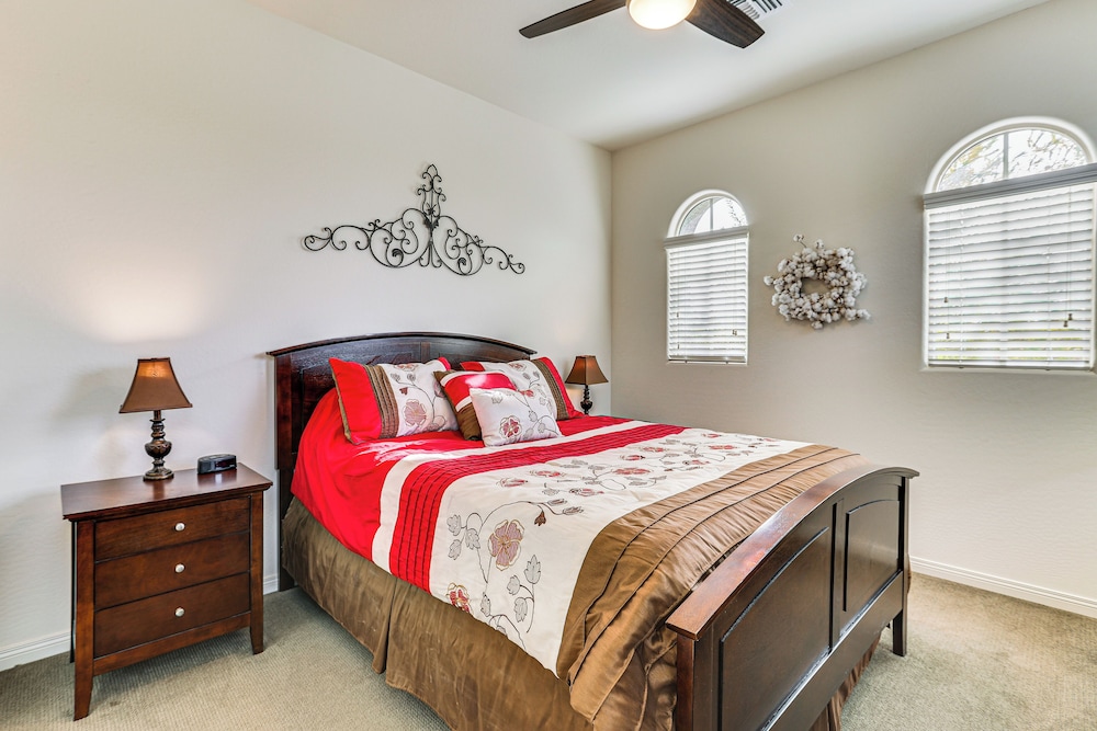 Outdoor Oasis In Goodyear: Stay & Play! - Goodyear, AZ