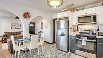 Casa (3 Bedrooms) | Interior