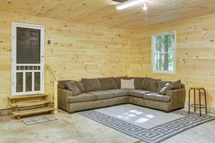 Casa (2 Bedrooms) | Interior