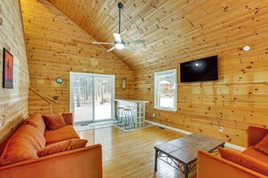 Casa (2 Bedrooms) | Interior