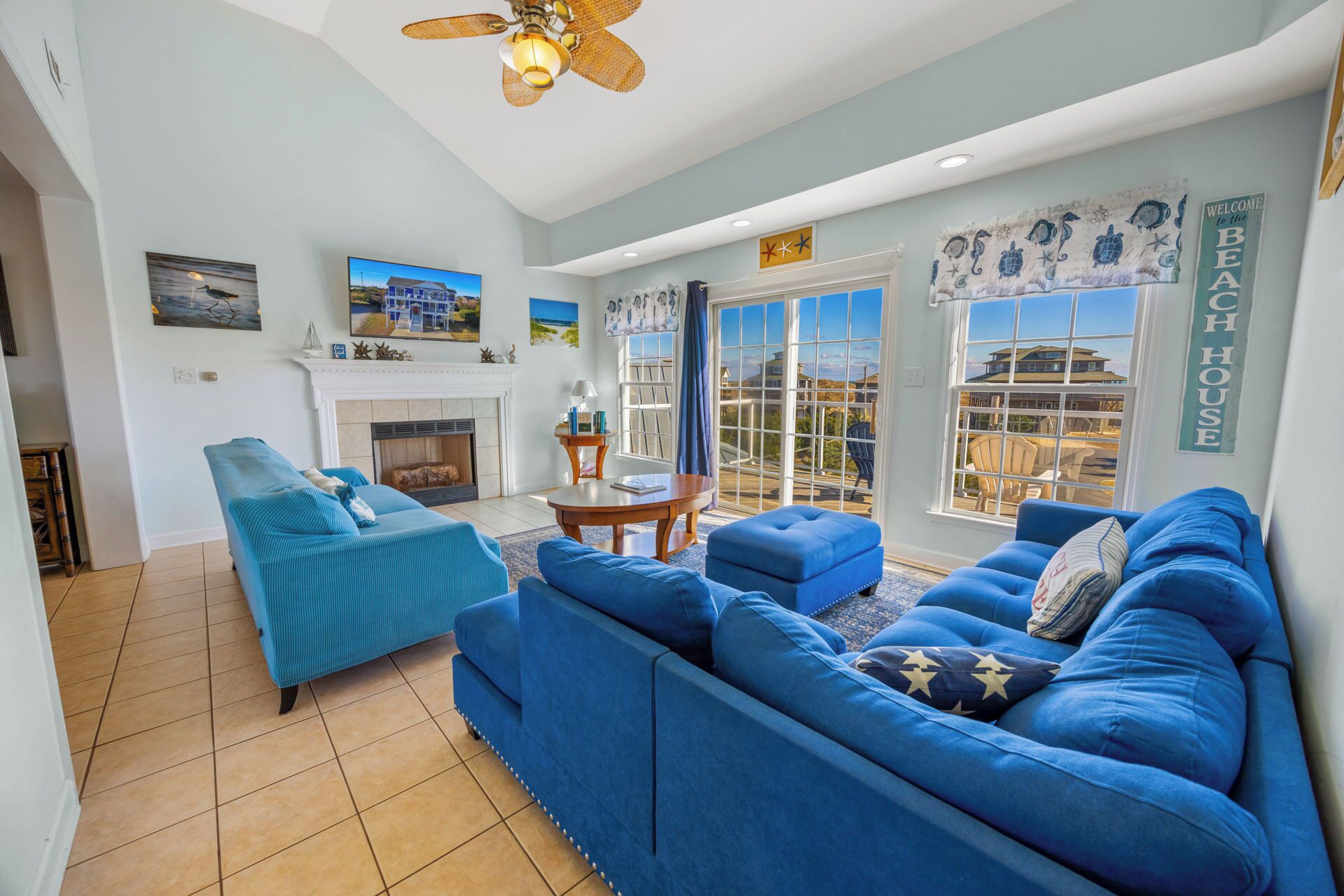 Semi-oceanfront Home W/ Private Pool, Hot Tub, Tiki Bar, And Game Room - Outer Banks, NC
