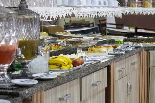 Pequeno-almoço continental diário incluído