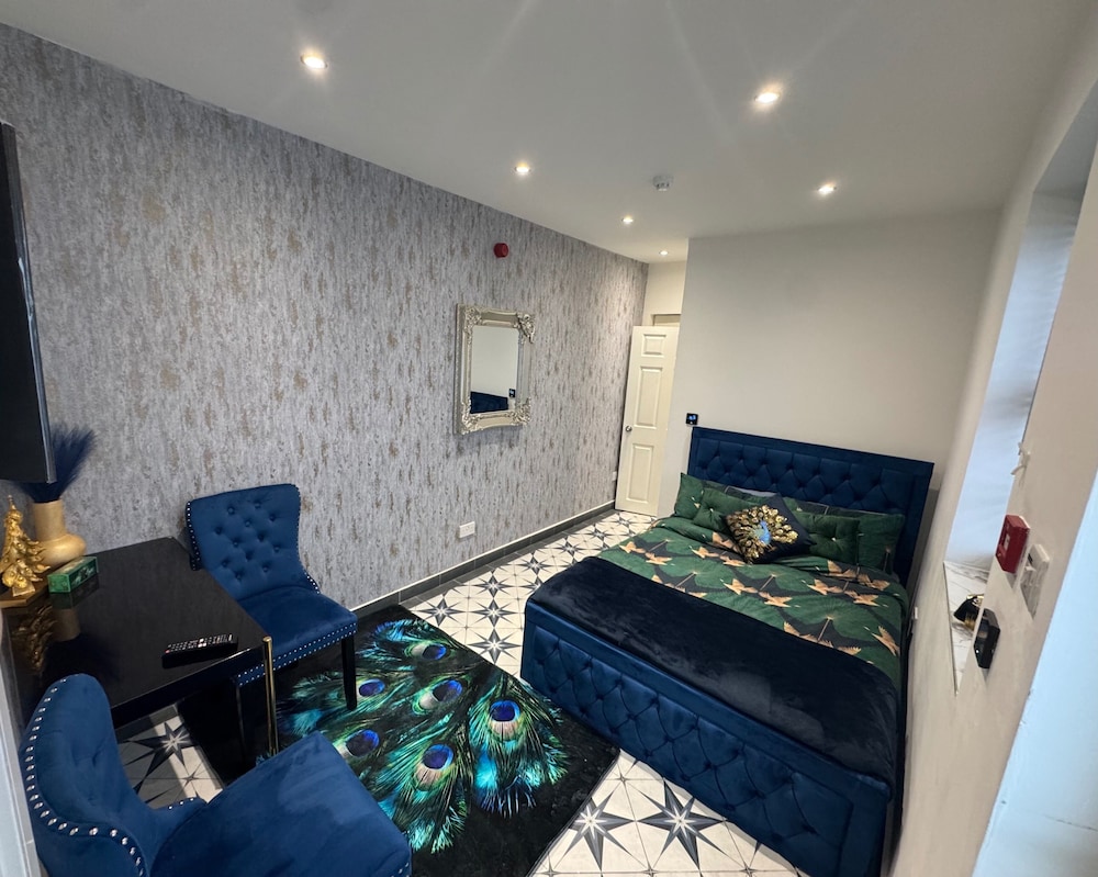 Gloucester - Apartment - Sleeps 2 - Parking - 97ws - Gloucester, UK