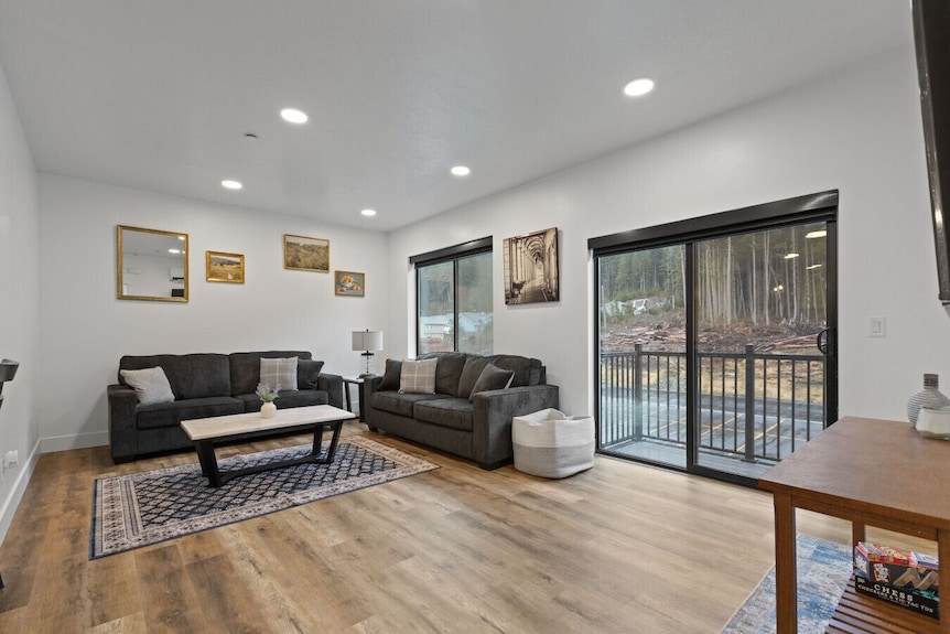 Affordable Luxury With Views! A305 - Juneau, AK