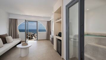 Quarto Quádruplo Familiar, vista para o mar | Sala de estar