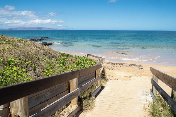 Kihei Akahi D-105 By Maui Rental Group - Haleakalā, HI