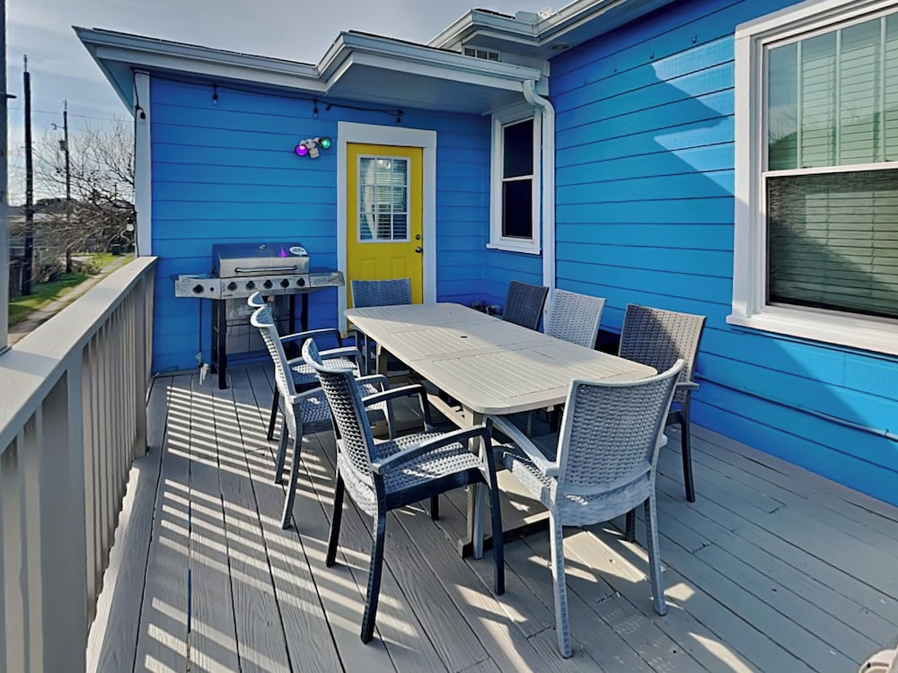 Seawall Celebration - Manor - Galveston, TX