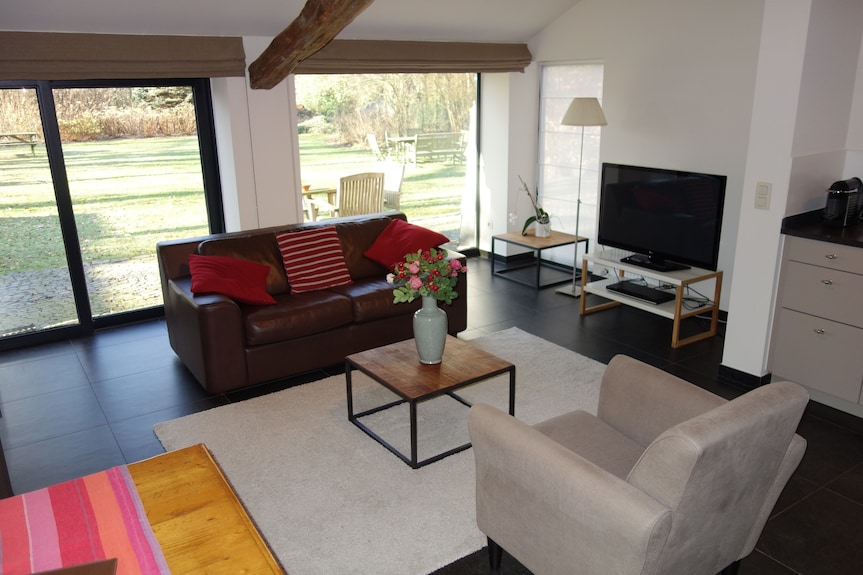 Geestmolenhof 1: Relaxing In The Green Near Leuven, For Business Or Vacation. - Lubbeek