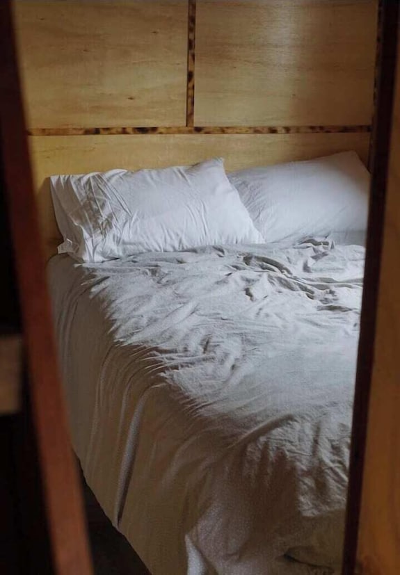 Ash Tiny House Rental - 반데라