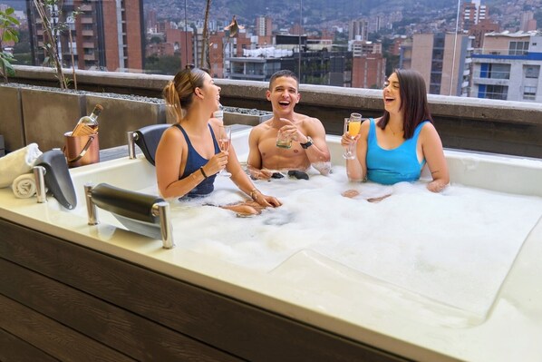Apartamento (2 Bedrooms) | Planta do andar