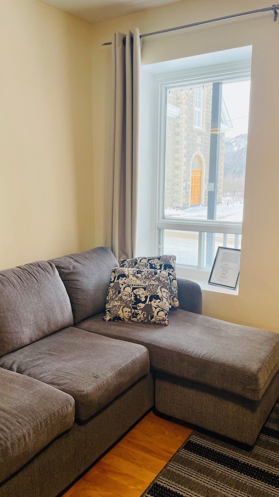 Appartement Vue éGlise Coeur De Lanse-saint-jean & Mont éDouardapp - Québec