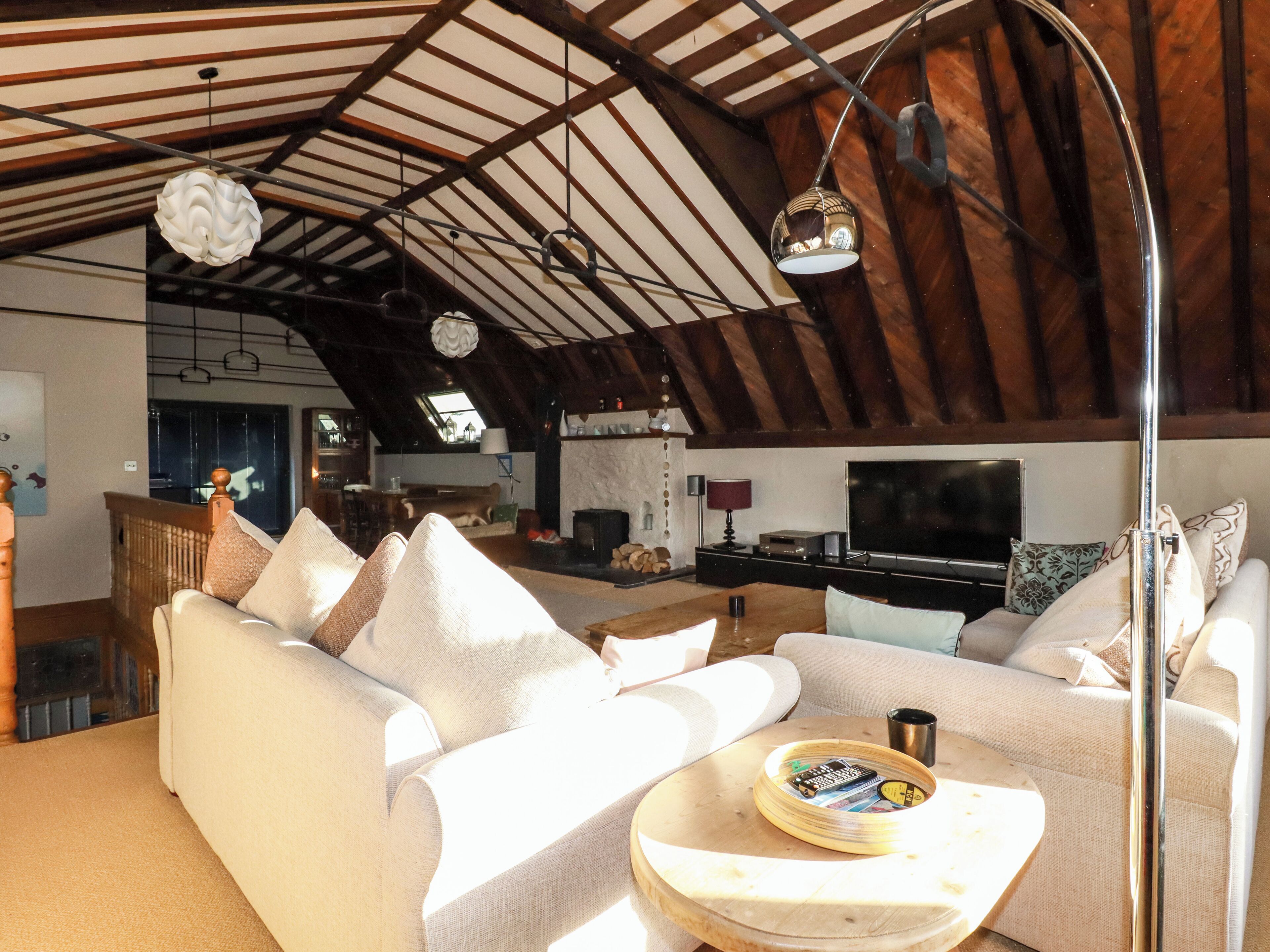 The Old Village Chapel, Pet Friendly, With Open Fire In Crantock - Newquay